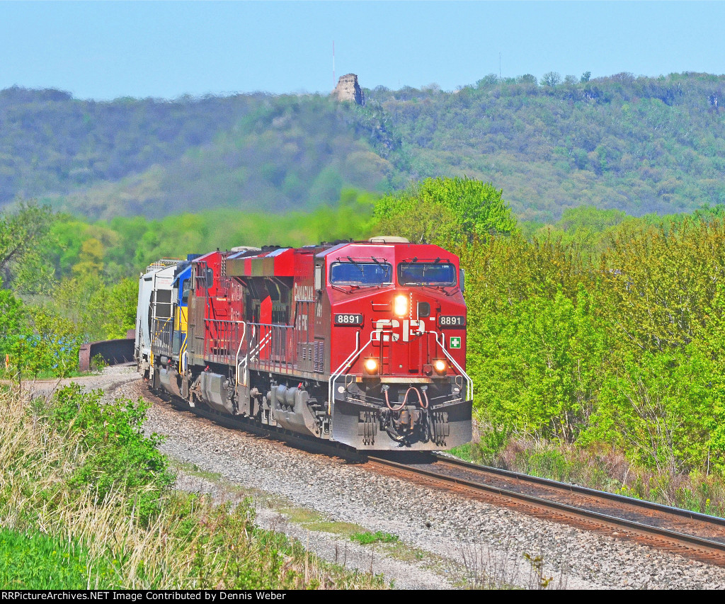 CP 8891, CP's River Sub.